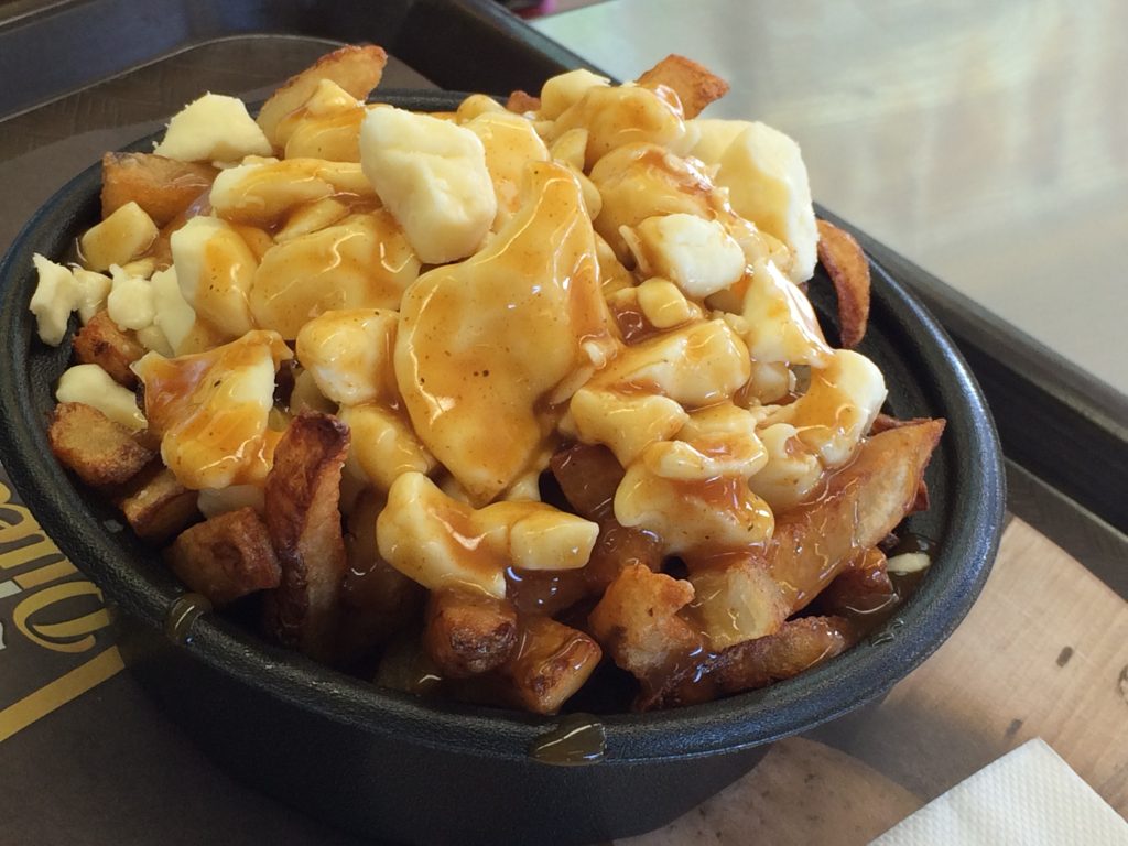 Semaine de la poutine: la traditionnelle fait toujours recette ! - Le ...