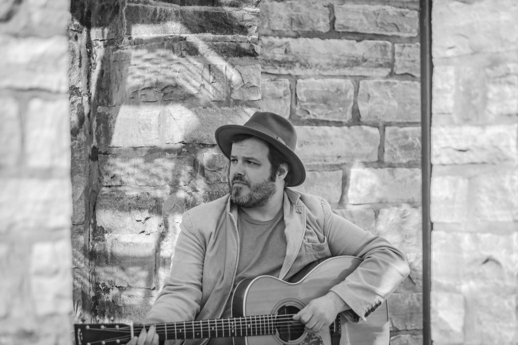 Un cinquième album pour Adam Karch - Le Journal de Chambly