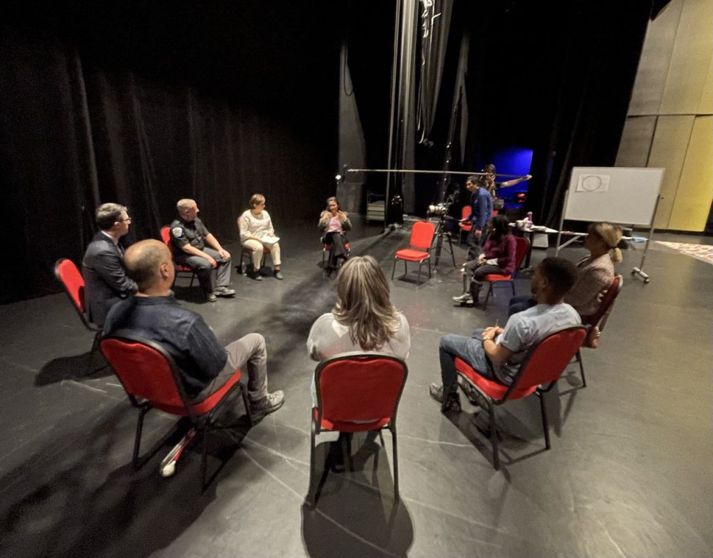 Les Cercles de dialogue - Le Journal de Chambly