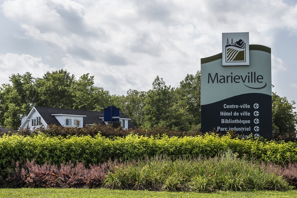Marieville renouvelle son adhésion au programme des Fleurons du Québec ...