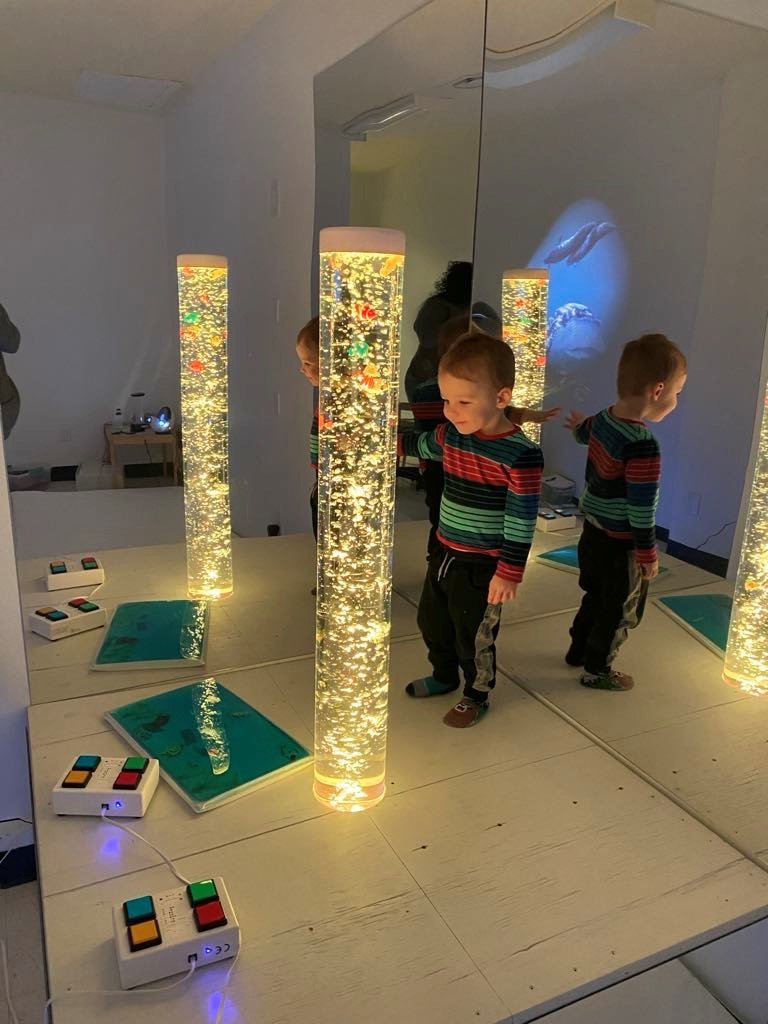 Une salle multisensorielle au CPE Franquette la grenouille de Chambly ...