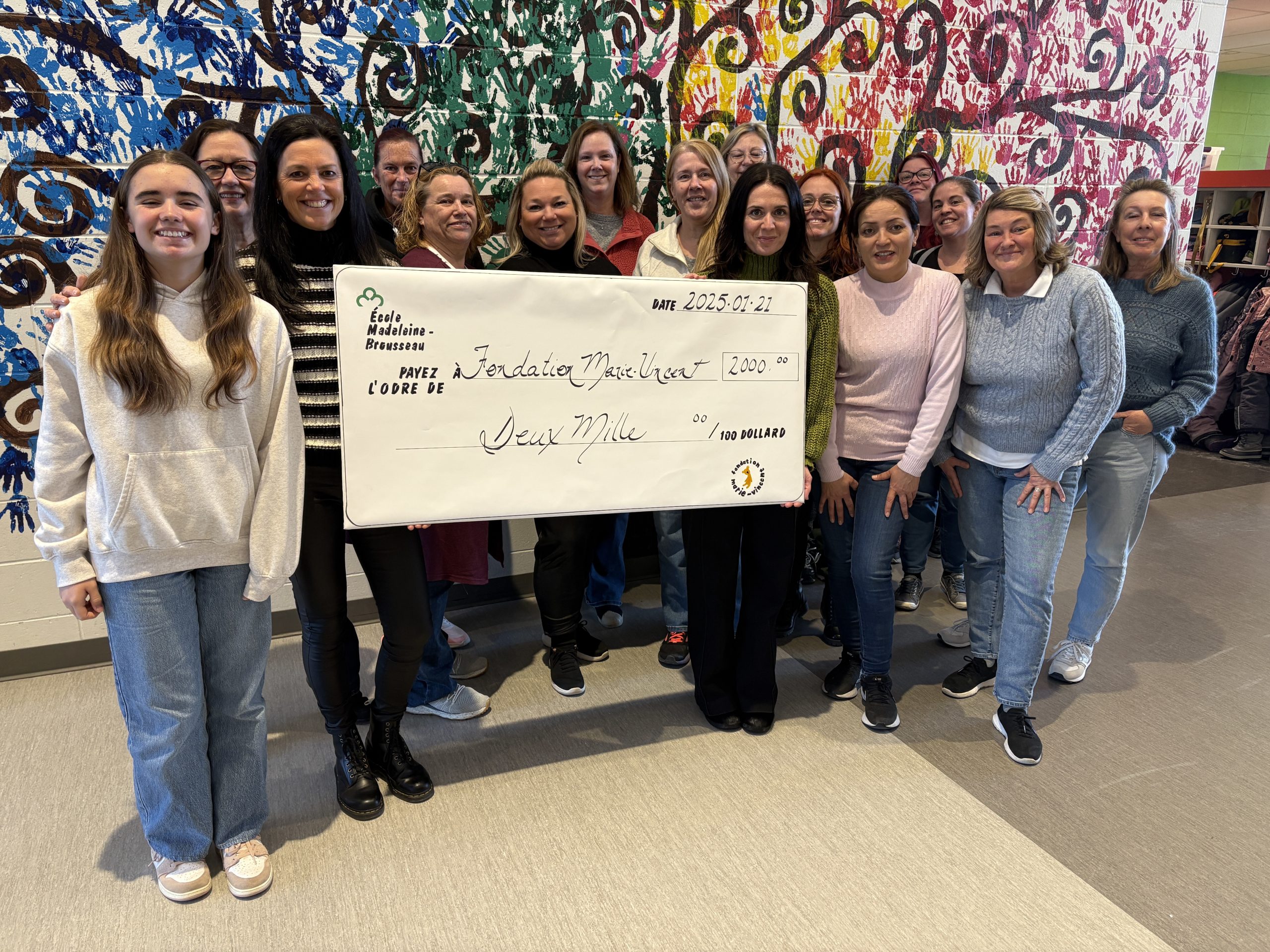 Chambly : l'école Madeleine-Brousseau remet un chèque à la Fondation ...